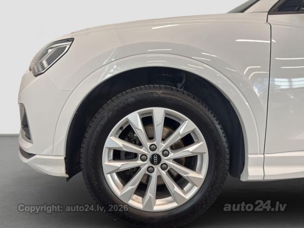 Balts Audi Q3 2021 Tallina, ar dzinēja tilpumu 1.50 L un nobraukumu 114 tūkst. km par 24900 €, foto 10 vietnē AUTOMOTO.COM.LV