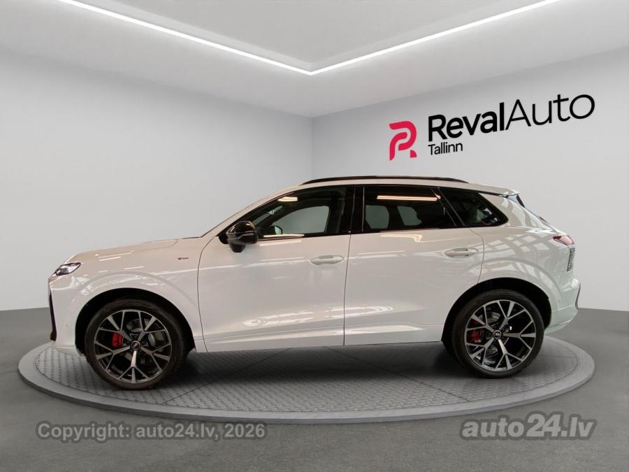 Balts Audi Q3 2026 Tallina, ar dzinēja tilpumu 2.00 L un nobraukumu 5 tūkst. km par 69900 €, foto 5 vietnē AUTOMOTO.COM.LV