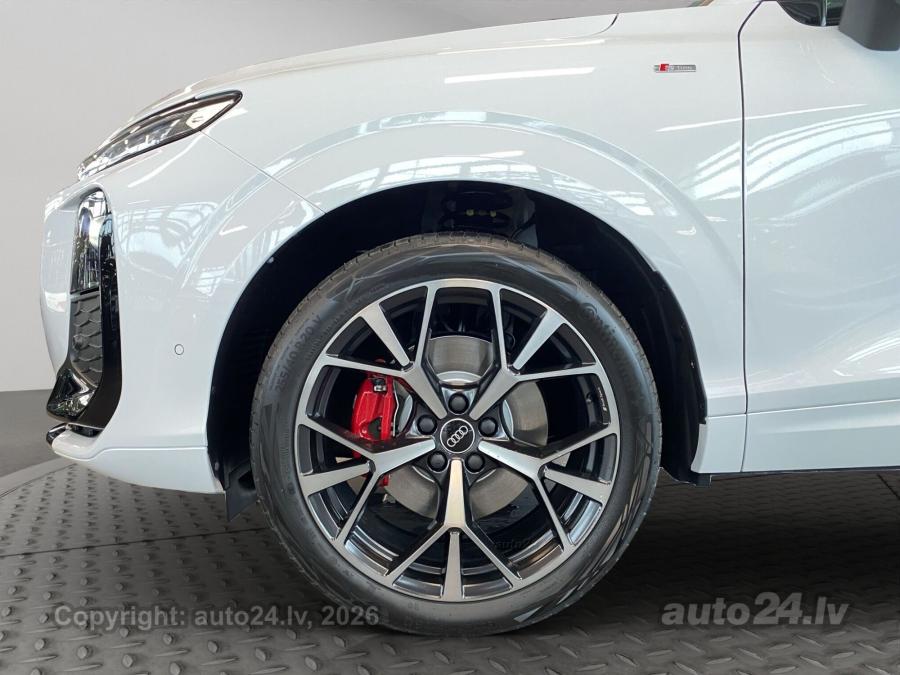 Balts Audi Q3 2026 Tallina, ar dzinēja tilpumu 2.00 L un nobraukumu 5 tūkst. km par 69900 €, foto 11 vietnē AUTOMOTO.COM.LV