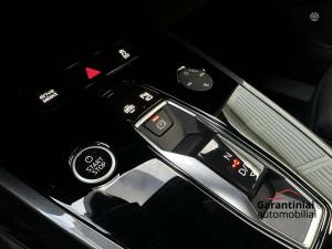 Black Audi Q4 e-tron 2021 in Vilnius, with an engine capacity of 0.00 L and mileage of 18 thousand km for 36550 €, photo 28 on AUTOMOTO.COM.LV