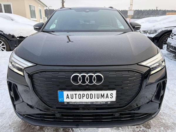 Melns Audi Q4 e-tron 2022 Viļņa, ar dzinēja tilpumu 0.00 L un nobraukumu 117 tūkst. km par 25950 €, foto 3 vietnē AUTOMOTO.COM.LV