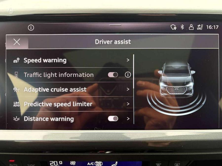 Черный Ауди Q4 e-tron 2022 в Вильнюс, объемом двигателя 0.00 л и пробегом 82 тыс. км за 31700 €, фото 23 на AUTOMOTO.COM.LV