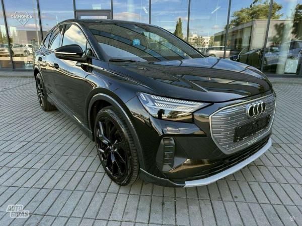 Black Audi Q4 e-tron 2022 in Kaunas, with an engine capacity of 0.00 L and mileage of 196 thousand km for 21700 €, photo 3 on AUTOMOTO.COM.LV