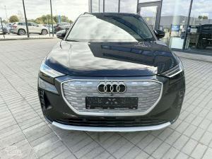 Black Audi Q4 e-tron 2022 in Kaunas, with an engine capacity of 0.00 L and mileage of 164 thousand km for 20500 €, photo 2 on AUTOMOTO.COM.LV