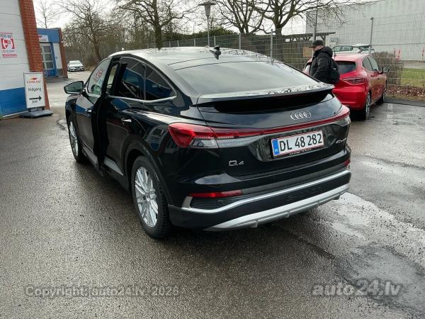 Black Audi Q4 e-tron 2022 in Tartu, with an engine capacity of 0.00 L and mileage of 139 thousand km for 28900 €, photo 2 on AUTOMOTO.COM.LV