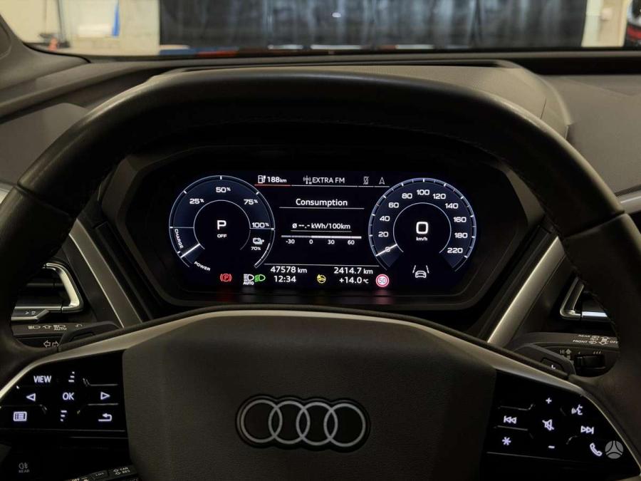 Melns Audi Q4 e-tron 2022 Viļņa, ar dzinēja tilpumu 0.00 L un nobraukumu 48 tūkst. km par 27990 €, foto 20 vietnē AUTOMOTO.COM.LV