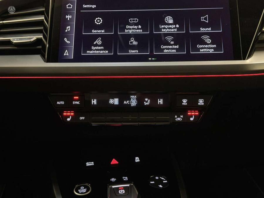 Melns Audi Q4 e-tron 2022 Viļņa, ar dzinēja tilpumu 0.00 L un nobraukumu 48 tūkst. km par 27990 €, foto 21 vietnē AUTOMOTO.COM.LV