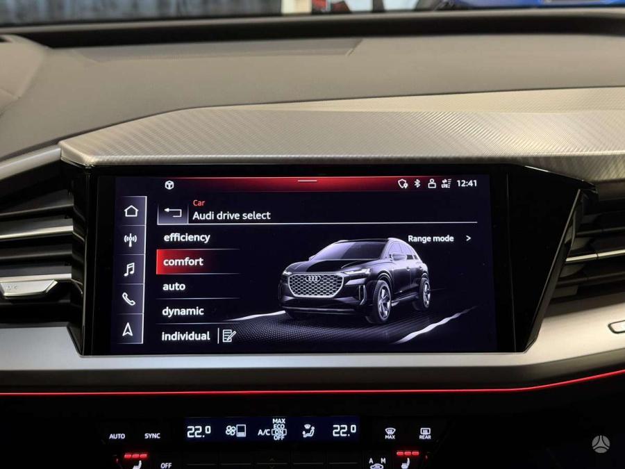 Melns Audi Q4 e-tron 2022 Viļņa, ar dzinēja tilpumu 0.00 L un nobraukumu 48 tūkst. km par 27990 €, foto 25 vietnē AUTOMOTO.COM.LV