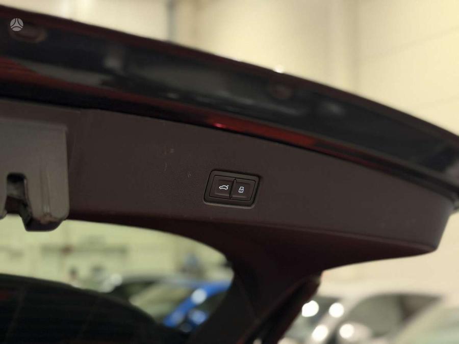 Melns Audi Q4 e-tron 2022 Viļņa, ar dzinēja tilpumu 0.00 L un nobraukumu 48 tūkst. km par 27990 €, foto 33 vietnē AUTOMOTO.COM.LV