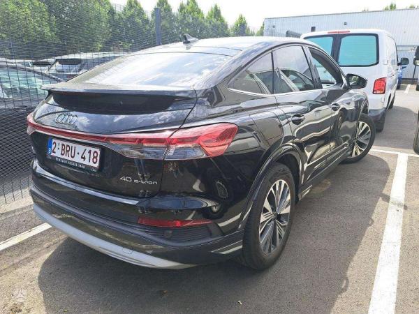 Black Audi Q4 e-tron 2022 in Vilnius, with an engine capacity of 0.00 L and mileage of 177 thousand km for 23700 €, photo 6 on AUTOMOTO.COM.LV