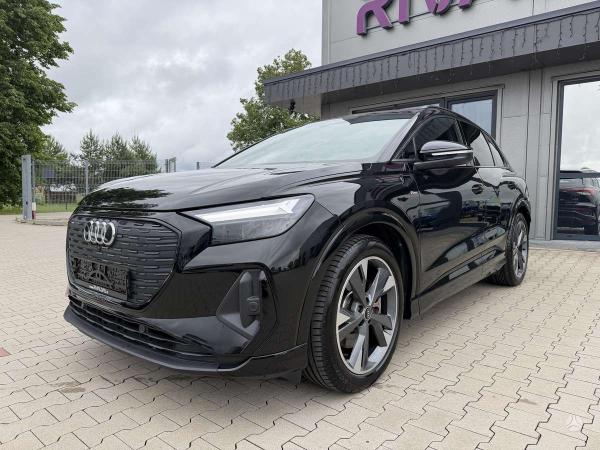 Melns Audi Q4 e-tron 2022 Šauļi, ar dzinēja tilpumu 0.00 L un nobraukumu 85 tūkst. km par 28990 €, foto 4 vietnē AUTOMOTO.COM.LV