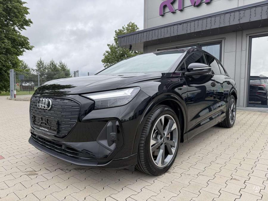 Melns Audi Q4 e-tron 2022 Šauļi, ar dzinēja tilpumu 0.00 L un nobraukumu 85 tūkst. km par 28990 €, foto 5 vietnē AUTOMOTO.COM.LV