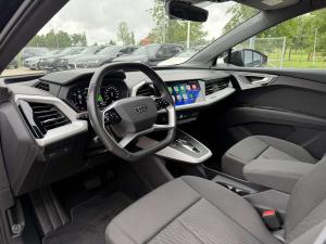 Melns Audi Q4 e-tron 2022 Šauļi, ar dzinēja tilpumu 0.00 L un nobraukumu 85 tūkst. km par 28990 €, foto 12 vietnē AUTOMOTO.COM.LV