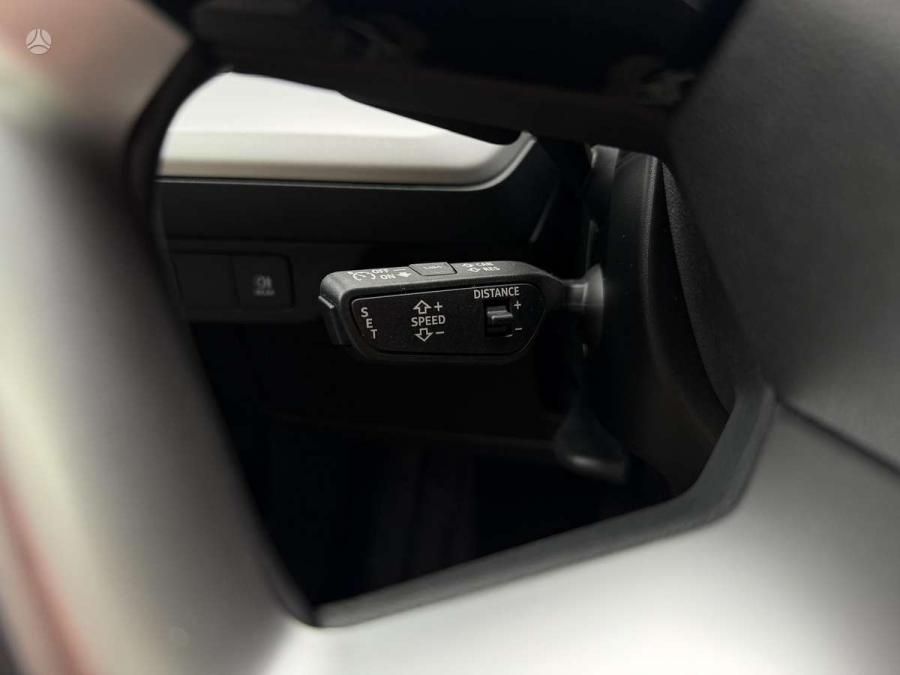Melns Audi Q4 e-tron 2022 Šauļi, ar dzinēja tilpumu 0.00 L un nobraukumu 85 tūkst. km par 28990 €, foto 21 vietnē AUTOMOTO.COM.LV