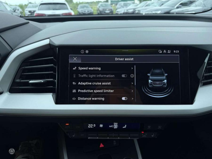 Melns Audi Q4 e-tron 2022 Šauļi, ar dzinēja tilpumu 0.00 L un nobraukumu 85 tūkst. km par 28990 €, foto 23 vietnē AUTOMOTO.COM.LV