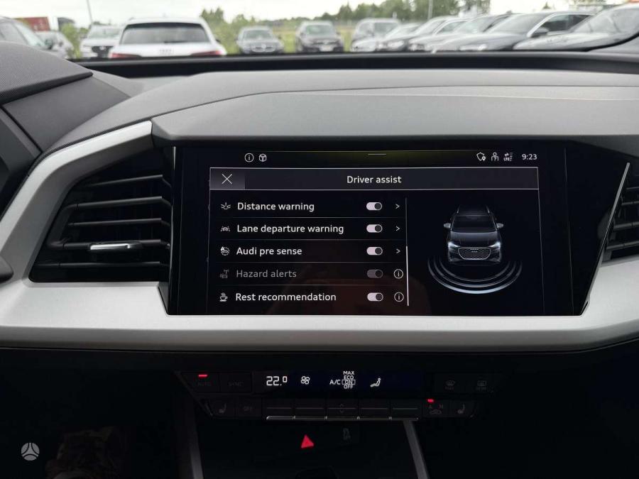Melns Audi Q4 e-tron 2022 Šauļi, ar dzinēja tilpumu 0.00 L un nobraukumu 85 tūkst. km par 28990 €, foto 24 vietnē AUTOMOTO.COM.LV