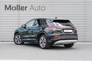 Melns Audi Q4 e-tron 2023 Mārupe, ar dzinēja tilpumu 0.00 L un nobraukumu 98 tūkst. km par 35550 €, foto 4 vietnē AUTOMOTO.COM.LV
