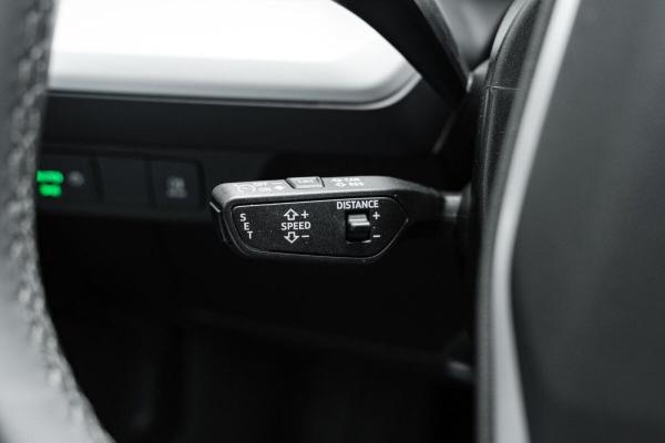 Melns Audi Q4 e-tron 2023 Mārupe, ar dzinēja tilpumu 0.00 L un nobraukumu 98 tūkst. km par 35550 €, foto 8 vietnē AUTOMOTO.COM.LV