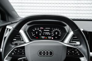 Melns Audi Q4 e-tron 2023 Mārupe, ar dzinēja tilpumu 0.00 L un nobraukumu 98 tūkst. km par 35550 €, foto 13 vietnē AUTOMOTO.COM.LV