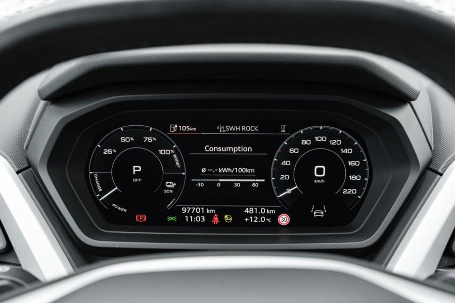 Melns Audi Q4 e-tron 2023 Mārupe, ar dzinēja tilpumu 0.00 L un nobraukumu 98 tūkst. km par 35550 €, foto 14 vietnē AUTOMOTO.COM.LV