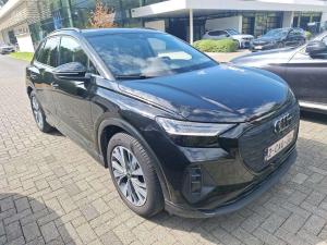 Черный Ауди Q4 e-tron 2023 в Вильнюс, объемом двигателя 0.00 л и пробегом 155 тыс. км за 24888 €, фото 5 на AUTOMOTO.COM.LV
