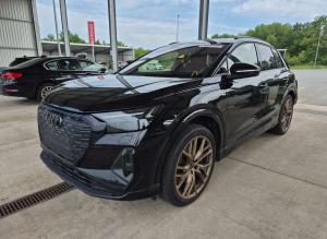 Black Audi Q4 e-tron 2024 in Klaipeda, with an engine capacity of 0.00 L and mileage of 48 thousand km for 11200 €, photo 4 on AUTOMOTO.COM.LV