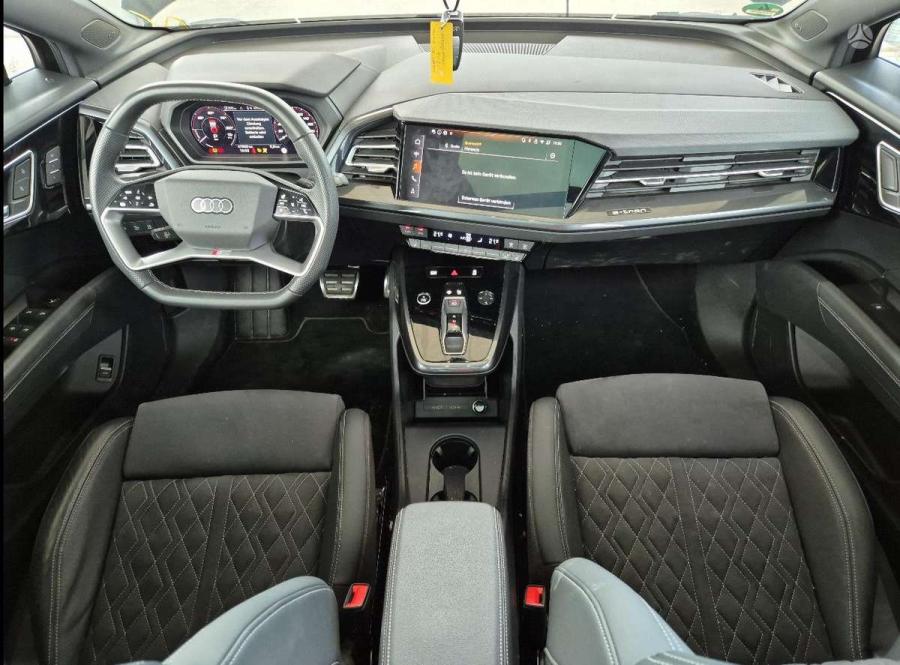 Black Audi Q4 e-tron 2024 in Klaipeda, with an engine capacity of 0.00 L and mileage of 48 thousand km for 11200 €, photo 6 on AUTOMOTO.COM.LV