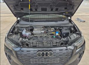 Black Audi Q4 e-tron 2024 in Klaipeda, with an engine capacity of 0.00 L and mileage of 48 thousand km for 11200 €, photo 11 on AUTOMOTO.COM.LV
