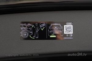 Black Audi Q4 e-tron 2026 in Riga, with an engine capacity of 0.00 L and mileage of 15 thousand km for 69625 €, photo 25 on AUTOMOTO.COM.LV