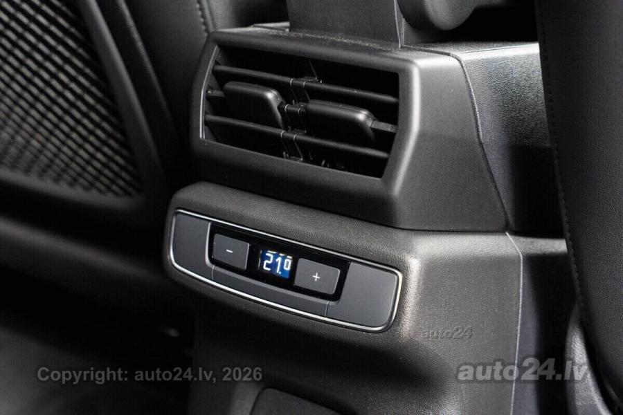 Black Audi Q4 e-tron 2026 in Riga, with an engine capacity of 0.00 L and mileage of 15 thousand km for 69625 €, photo 27 on AUTOMOTO.COM.LV