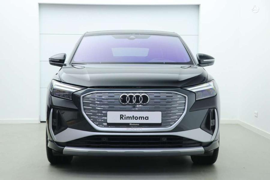 Black Audi Q4 e-tron 2022 in Vilnius, with an engine capacity of 0.00 L and mileage of 80 thousand km for 28990 €, photo 6 on AUTOMOTO.COM.LV