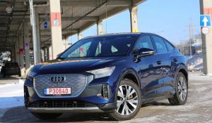 Zils Audi Q4 e-tron 2021 Viļņa, ar dzinēja tilpumu 0.00 L un nobraukumu 106 tūkst. km par 25900 €, foto 3 vietnē AUTOMOTO.COM.LV