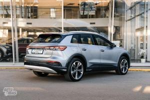 Zils Audi Q4 e-tron 2021 Kauņa, ar dzinēja tilpumu 0.00 L un nobraukumu 67 tūkst. km par 28500 €, foto 8 vietnē AUTOMOTO.COM.LV