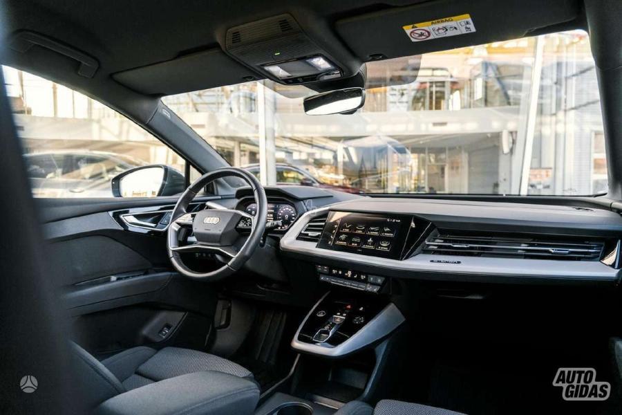 Zils Audi Q4 e-tron 2021 Kauņa, ar dzinēja tilpumu 0.00 L un nobraukumu 67 tūkst. km par 28500 €, foto 12 vietnē AUTOMOTO.COM.LV