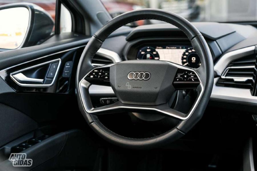 Zils Audi Q4 e-tron 2021 Kauņa, ar dzinēja tilpumu 0.00 L un nobraukumu 67 tūkst. km par 28500 €, foto 22 vietnē AUTOMOTO.COM.LV