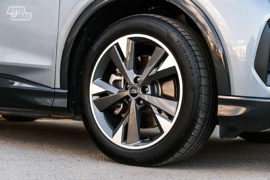 Zils Audi Q4 e-tron 2021 Kauņa, ar dzinēja tilpumu 0.00 L un nobraukumu 67 tūkst. km par 28500 €, foto 31 vietnē AUTOMOTO.COM.LV