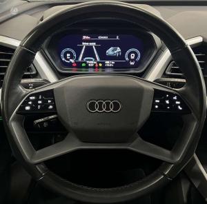 Blue Audi Q4 e-tron 2021 in Kaunas, with an engine capacity of 0.00 L and mileage of 72 thousand km for 23800 €, photo 6 on AUTOMOTO.COM.LV