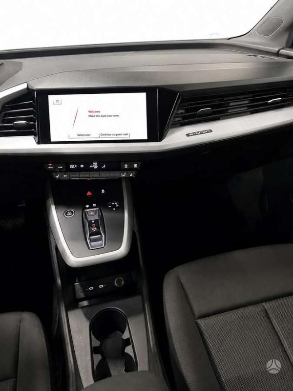 Blue Audi Q4 e-tron 2021 in Kaunas, with an engine capacity of 0.00 L and mileage of 72 thousand km for 23800 €, photo 11 on AUTOMOTO.COM.LV