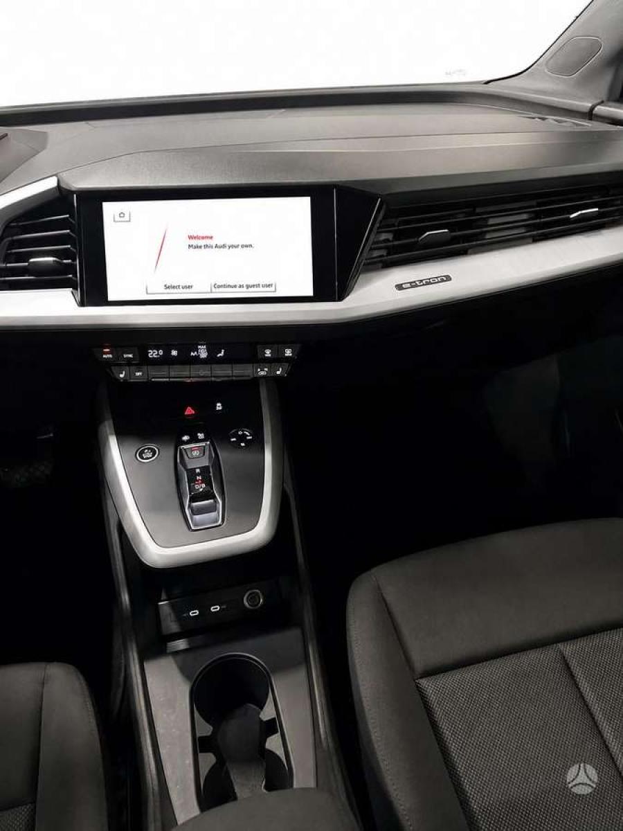 Blue Audi Q4 e-tron 2021 in Kaunas, with an engine capacity of 0.00 L and mileage of 72 thousand km for 23800 €, photo 11 on AUTOMOTO.COM.LV