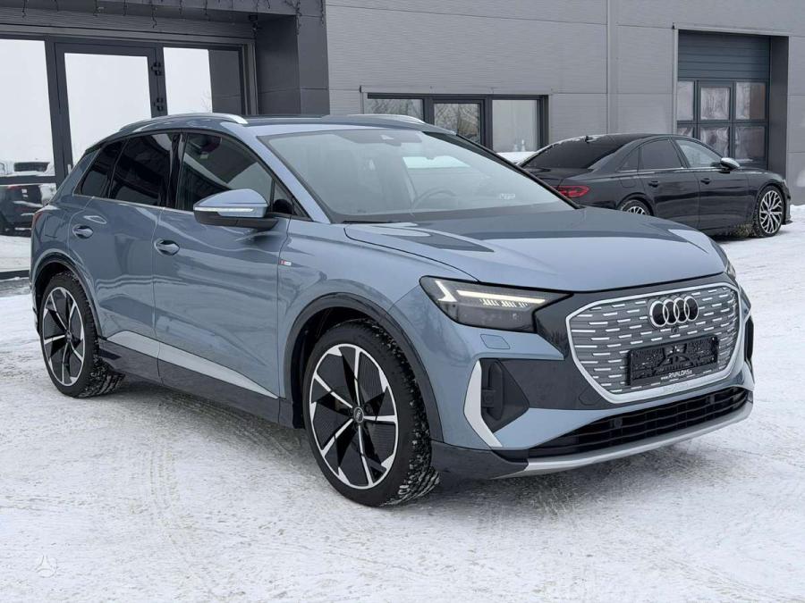 Zils Audi Q4 e-tron 2022 Šauļi, ar dzinēja tilpumu 0.00 L un nobraukumu 71 tūkst. km par 32990 €, foto 2 vietnē AUTOMOTO.COM.LV