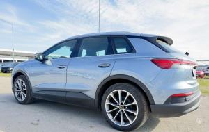 Blue Audi Q4 e-tron 2022 in Siauliai, with an engine capacity of 0.00 L and mileage of 70 thousand km for 24650 €, photo 7 on AUTOMOTO.COM.LV