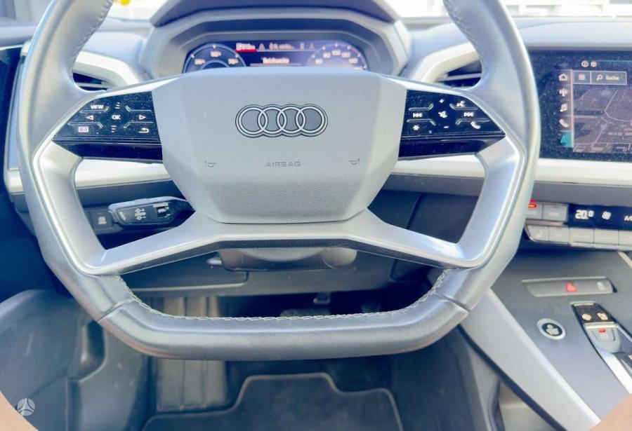 Blue Audi Q4 e-tron 2022 in Siauliai, with an engine capacity of 0.00 L and mileage of 70 thousand km for 24650 €, photo 11 on AUTOMOTO.COM.LV