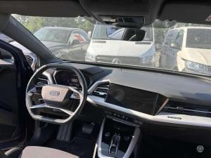 Blue Audi Q4 e-tron 2024 in Panevezys, with an engine capacity of 0.00 L and mileage of 23 thousand km for 37900 €, photo 4 on AUTOMOTO.COM.LV