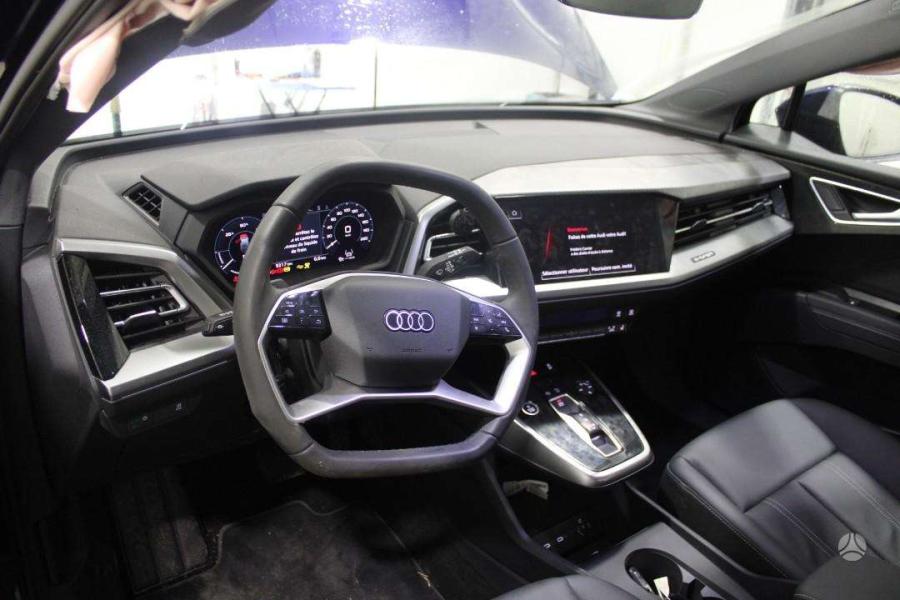 Blue Audi Q4 e-tron 2025 in Kursenai, with an engine capacity of 0.00 L and mileage of 9 thousand km for 30492 €, photo 5 on AUTOMOTO.COM.LV