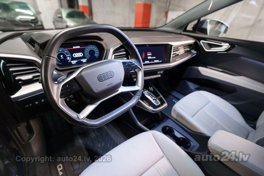 Zils Audi Q4 e-tron 2021 Tallina, ar dzinēja tilpumu 0.00 L un nobraukumu 91 tūkst. km par 32000 €, foto 10 vietnē AUTOMOTO.COM.LV