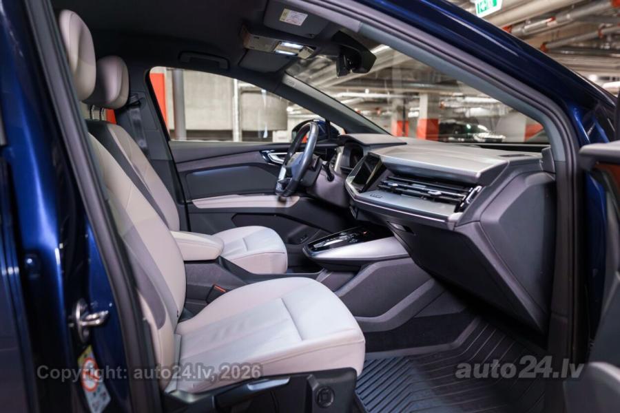 Zils Audi Q4 e-tron 2021 Tallina, ar dzinēja tilpumu 0.00 L un nobraukumu 91 tūkst. km par 32000 €, foto 13 vietnē AUTOMOTO.COM.LV