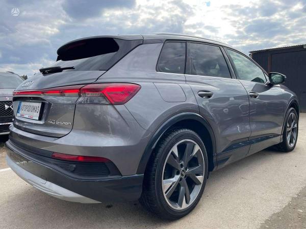 Pelēks Audi Q4 e-tron 2021 Viļņa, ar dzinēja tilpumu 0.00 L un nobraukumu 165 tūkst. km par 20600 €, foto 6 vietnē AUTOMOTO.COM.LV