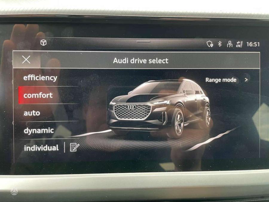 Серый Ауди Q4 e-tron 2021 в Вильнюс, объемом двигателя 0.00 л и пробегом 165 тыс. км за 20600 €, фото 21 на AUTOMOTO.COM.LV
