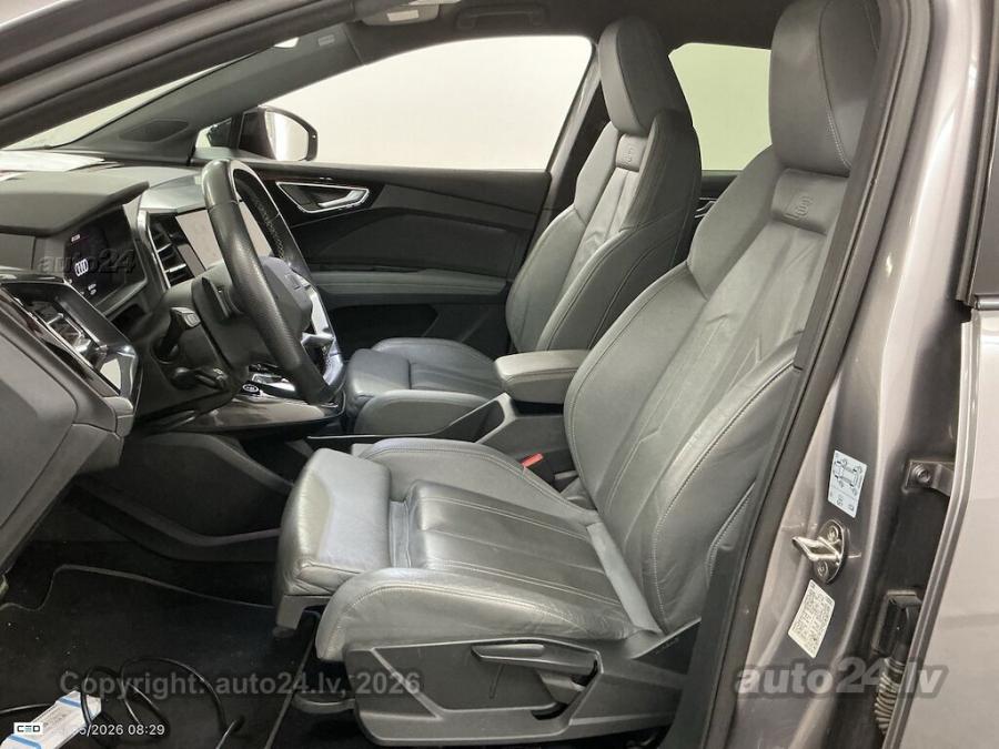 Grey Audi Q4 e-tron 2021 in Tartu, with an engine capacity of 0.00 L and mileage of 185 thousand km for 31900 €, photo 10 on AUTOMOTO.COM.LV