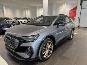 Pelēks Audi Q4 e-tron 2022 Viļņa, ar dzinēja tilpumu 0.00 L un nobraukumu 98 tūkst. km par 30989 €, foto  vietnē AUTOMOTO.COM.LV